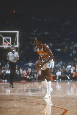 Kevin Porter of the Washington Bullets Basketball 1980 Photo 13 | eBay UK