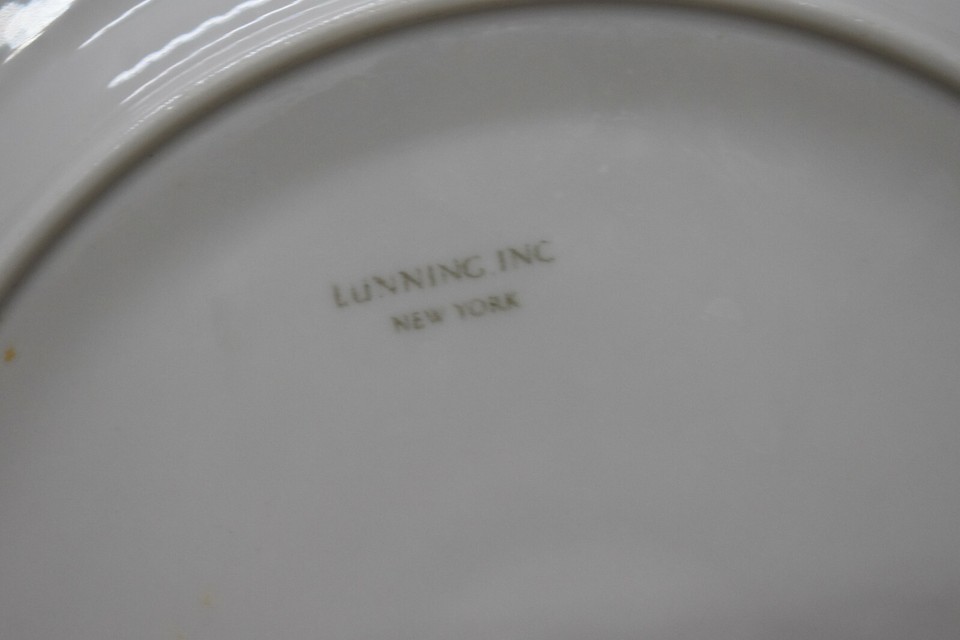 Frederik Lunning NY Porcelain Plates Wild Berries & Blossoms Blackberry ...