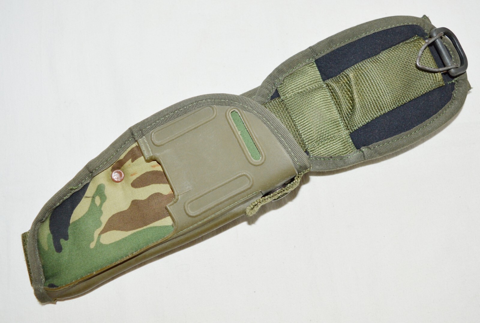 Bulgarian Army woodland camouflage tactical modular MOLLE Web gear ...