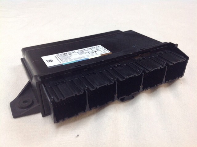 2013 - 2015 Ford Focus Body Control Module BCM BCU Unit P Av6n-19g481 ...