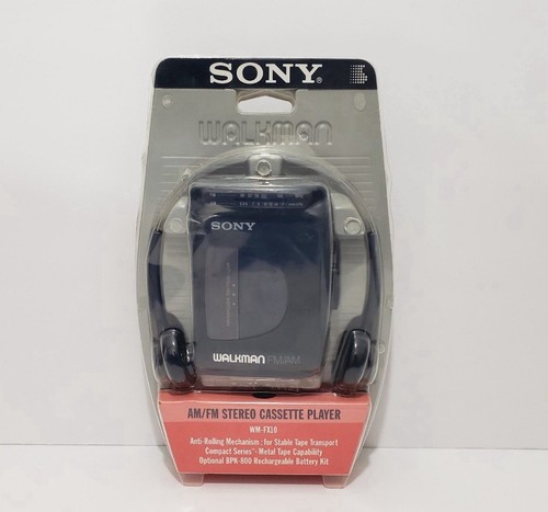 Vintage Sony Walkman AM/FM Stereo Cassette Player With Headphones WM ...