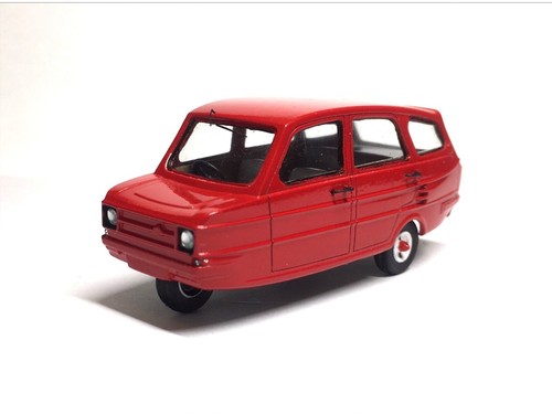 1981 Indian microcar Sipani-Badal, red, "Homemade Die-cast", one of 15 ...