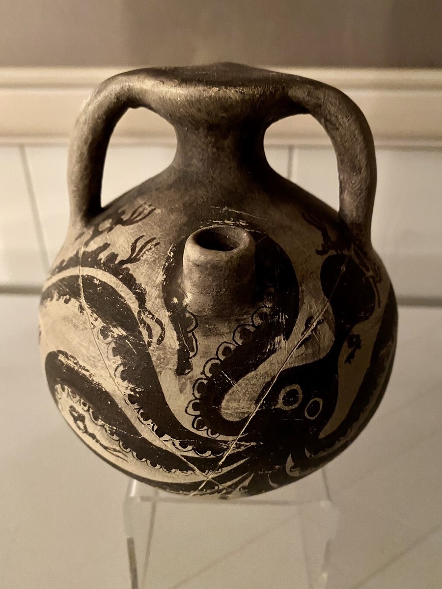 Octopus Vase From Palaikastro