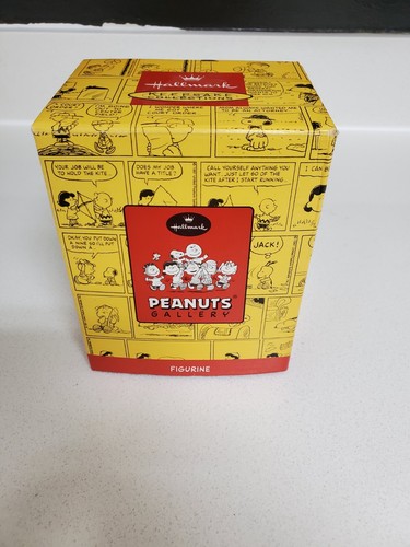 Hallmark Peanuts Gallery Figurine CHARLIE BROWN HUGS SNOOPY "HUGS" W ...