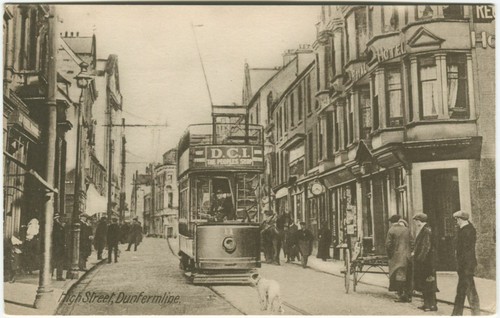 HIGH STREET, DUNFERMLINE - Fife Postcard - TRAM (P2686) | eBay UK