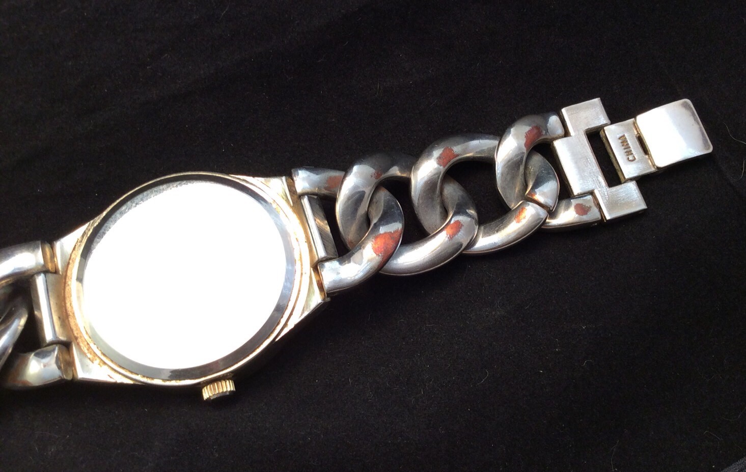 Large Vintage XOXO Ladies Chain Bracelet Quartz Watch New Battery Works ...