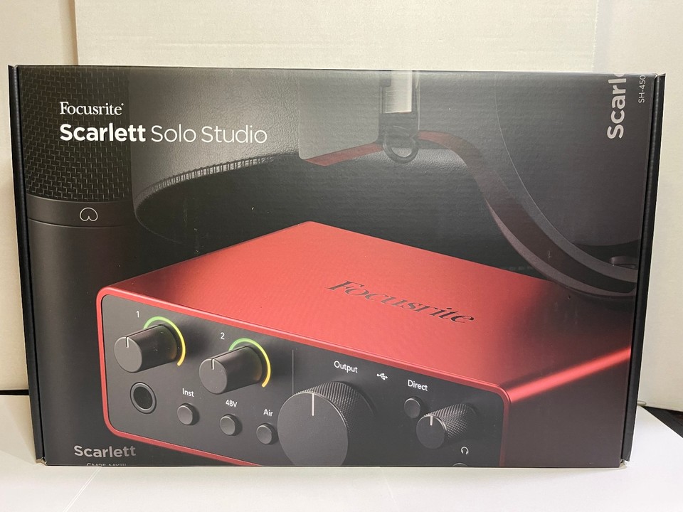 Focusrite Scarlett Solo Studio 4th Gen Audio Recording Interface w Mic ...