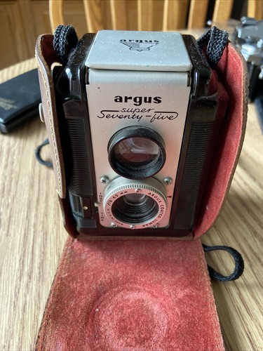 Vintage Argus Super 75 Camera Seventy Five, With Original Leather Case ...