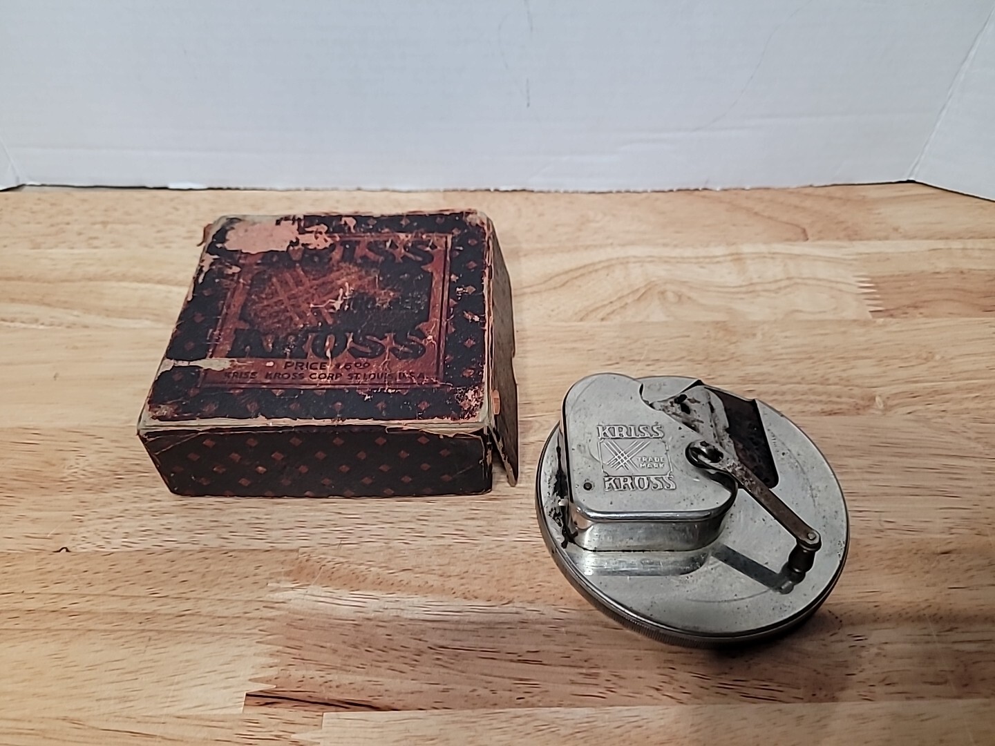 Vintage 1920's Kriss Kross Stropper Razor Blade Sharpener Hand Crank ...
