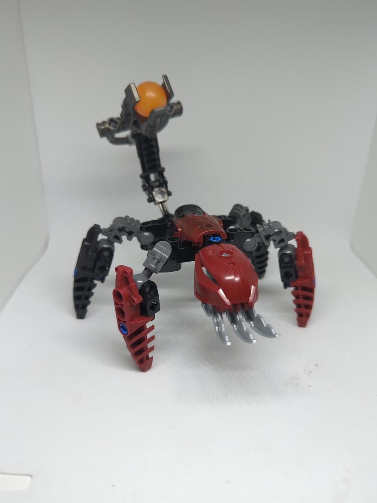 LEGO Bionicle: Matoran of Mahri Nui Thulox (8931) Complete Build with 1 ...