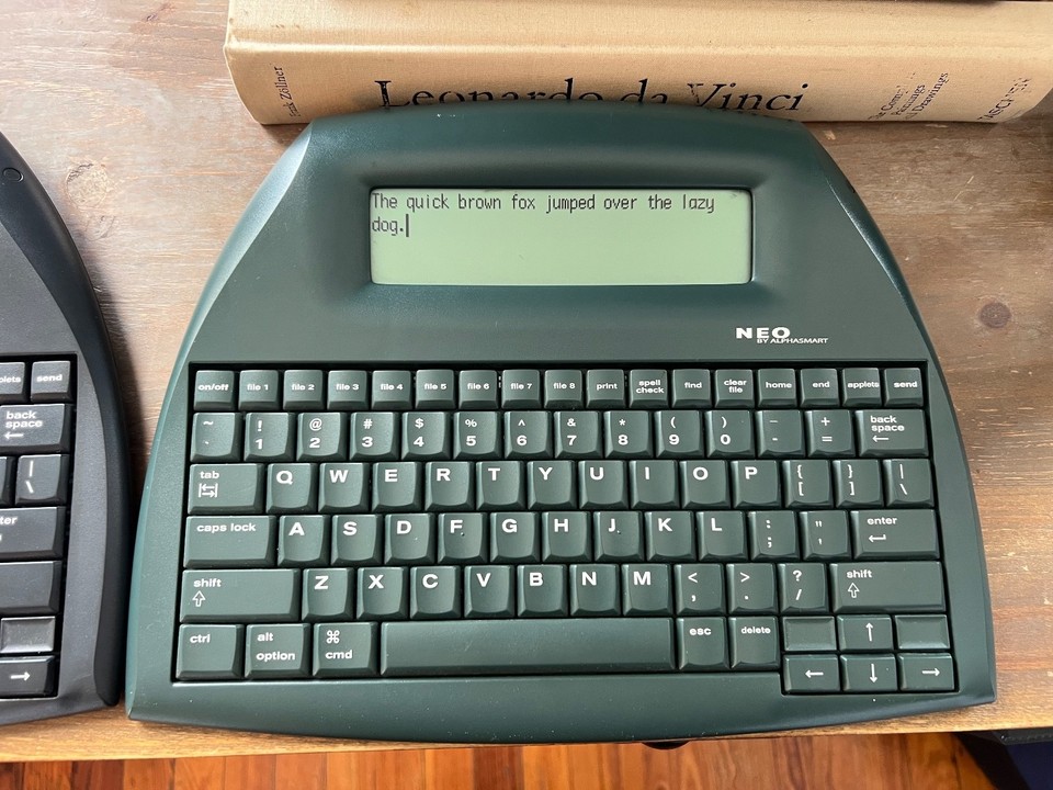 (2) AlphaSmart Neo 2 Portable Word Processors– Tested – Works – Clean ...