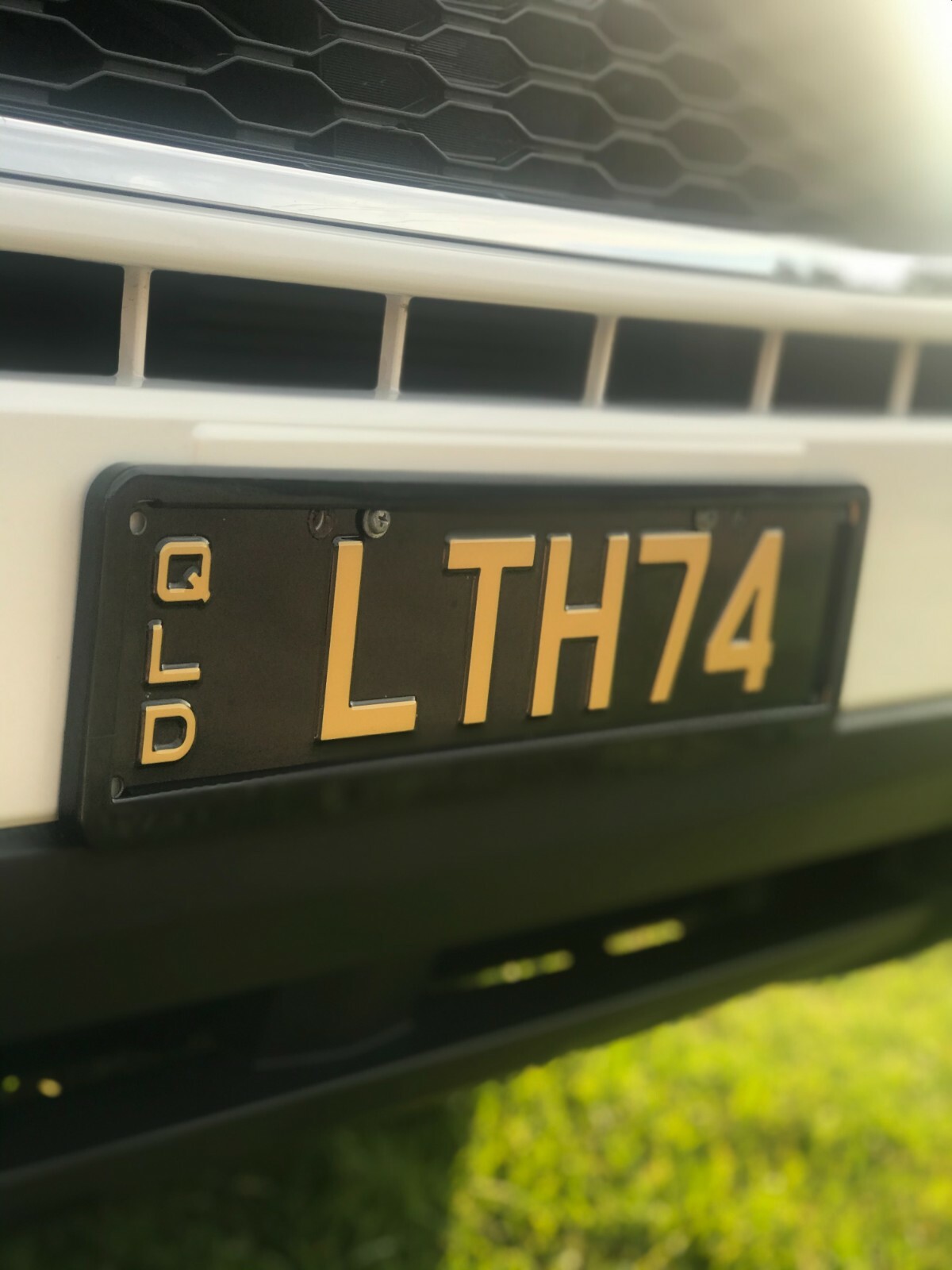QLD Slimline/Standard Combination Black Number Plate Surrounds Set ...