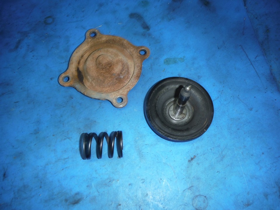C4 Ford Transmission rear servo assembly with good pin cover & spring ...