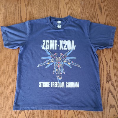 Men’s UNIQLO Gunpla 40th Anniversary T-Shirt Size L Blue ZGMF-X20A ...