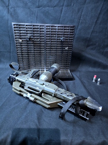 Aliens Ripley final battle Pulse Rifle/Flamethrower miniature model ...