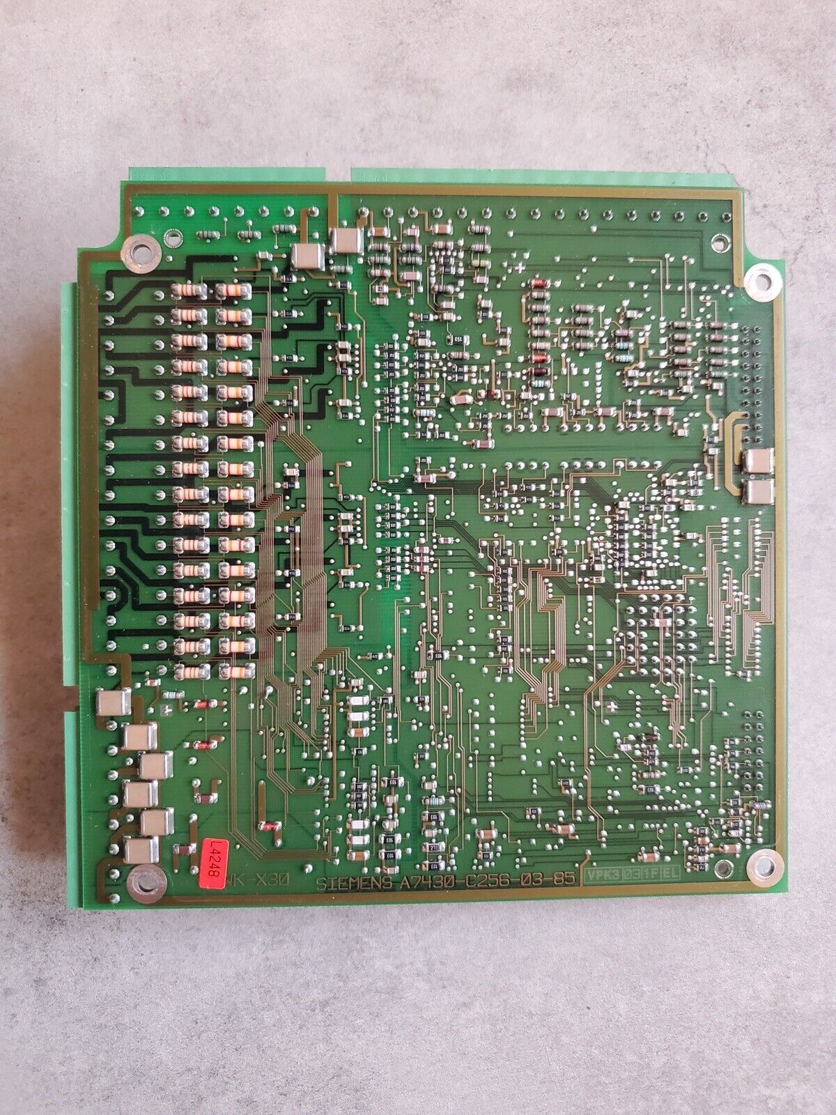 Siemens Simatic C7-626 DP 6ES7626-2AG01-0AE3 C79458L7000B256 А7430-C256 ...