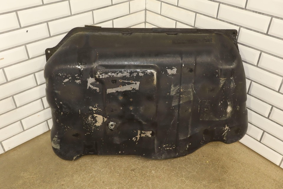 91-97 Toyota Land Cruiser 96-97 LX450 OEM 25 Gallon Gasoline Fuel Tank ...
