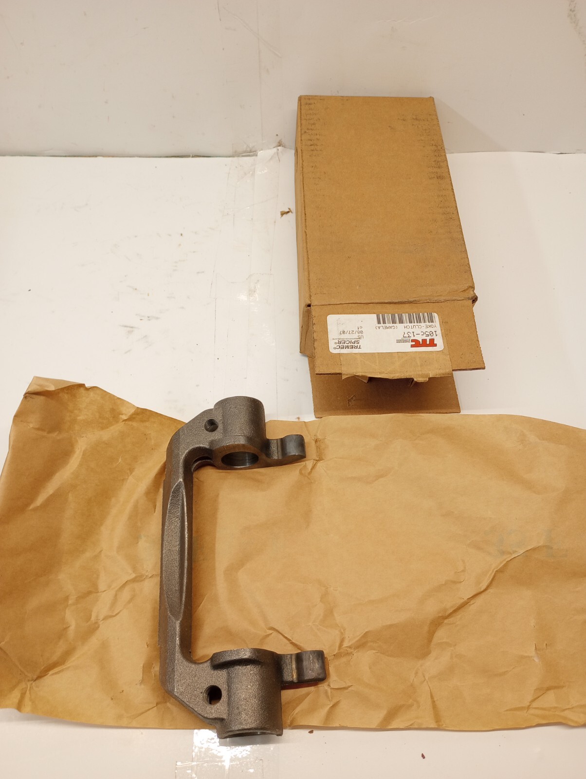 Spicer 105c-137 Clutch Release Fork for sale online | eBay