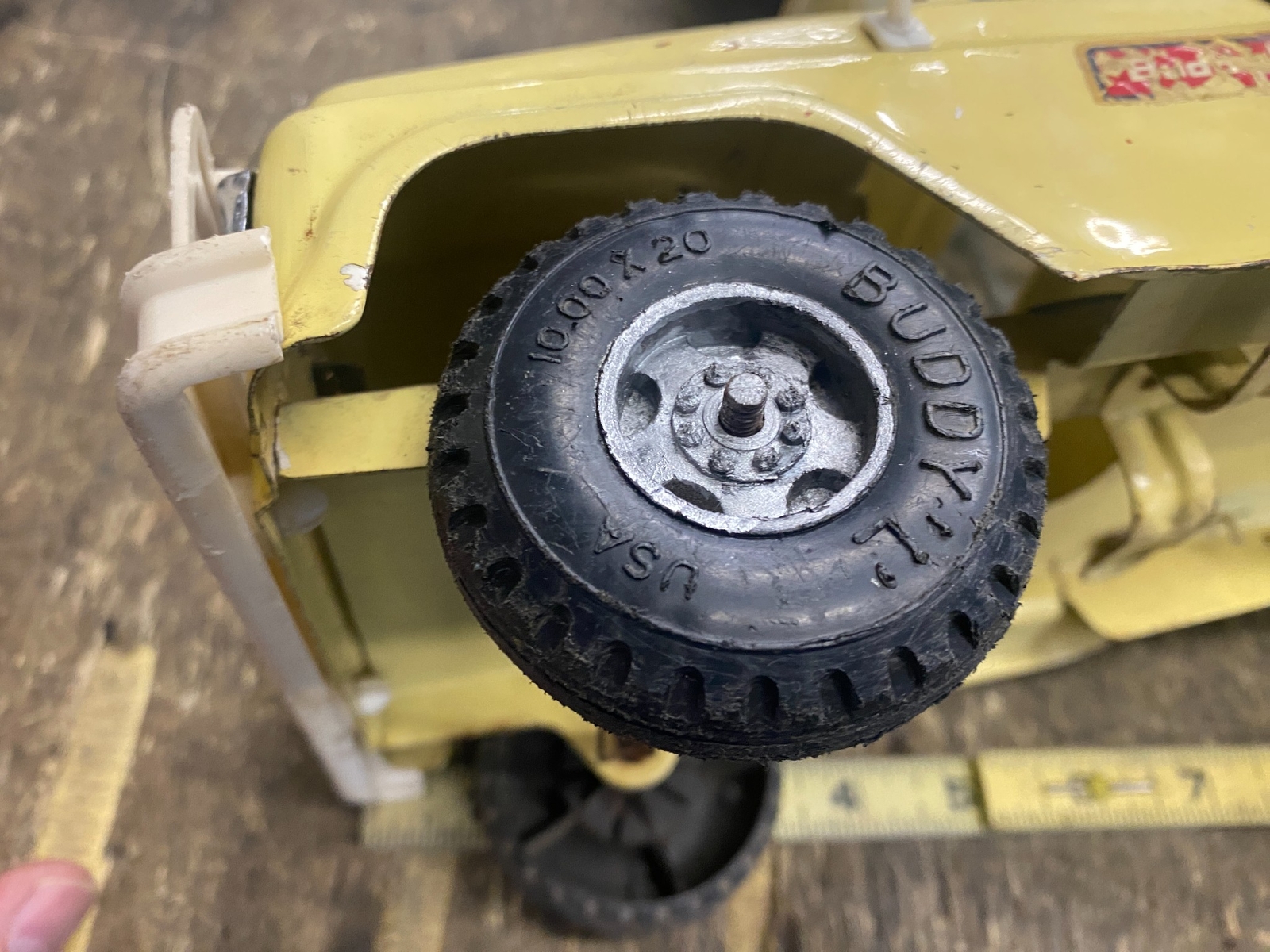 Vtg Buddy L Wrecker Tow Truck Press Steel Tin toy 1950's Yellow Spare ...