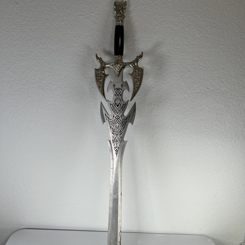 KIT RAE KILGORIN SWORD OF THE ANCIENTS UNITED CUTLERY DARKNESS FANTASY ...