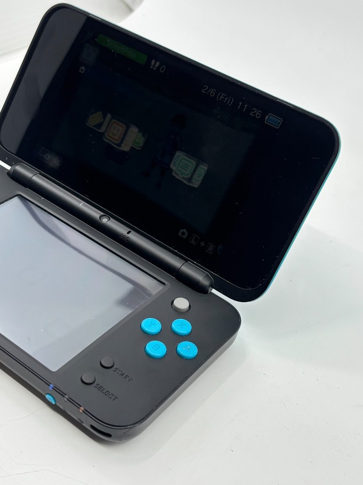 Nintendo 2DS XL Black Turquoise JAN-001 Console | eBay