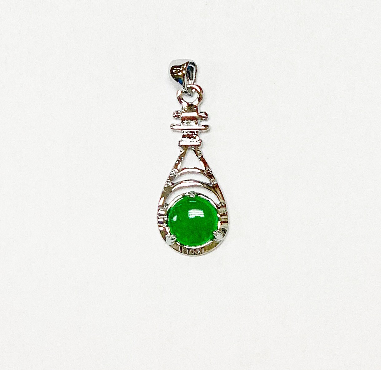 Green Malaysian Jade Pendant Charm in Design of Pipa Lute Ball | eBay