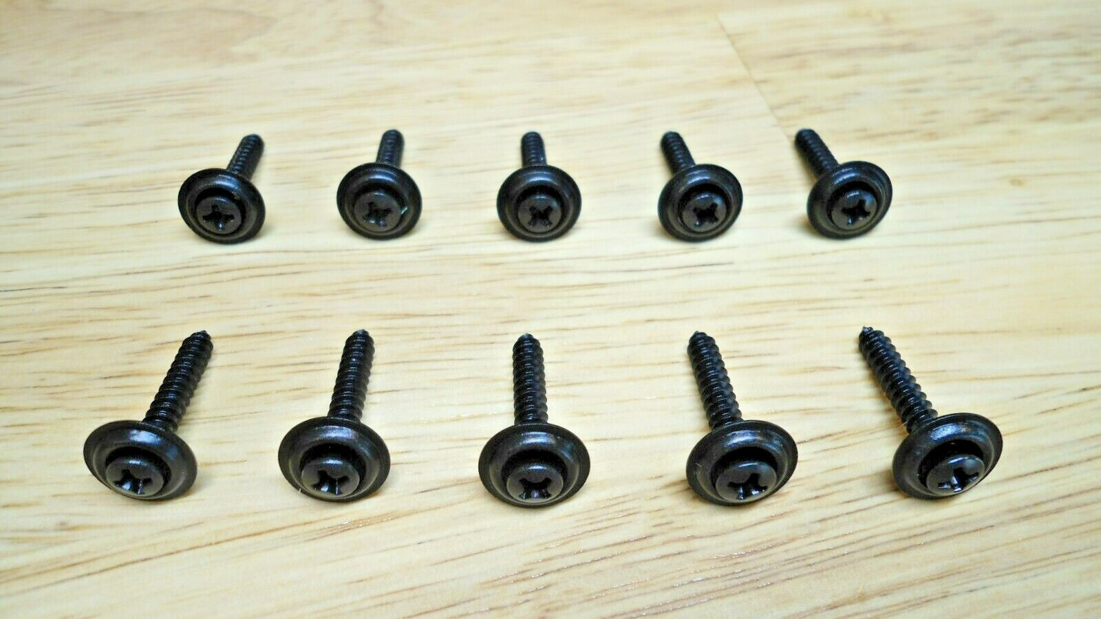 10 BLACK LOWER DOOR PANEL SCREWS! FITS CLASSIC VEHICLES - CAR PICKUP ...