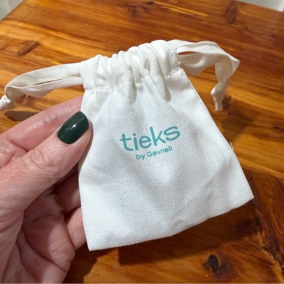 Tieks Bronze Leather Air Tag Holder 2025 Advent Calendar Exclusive | eBay