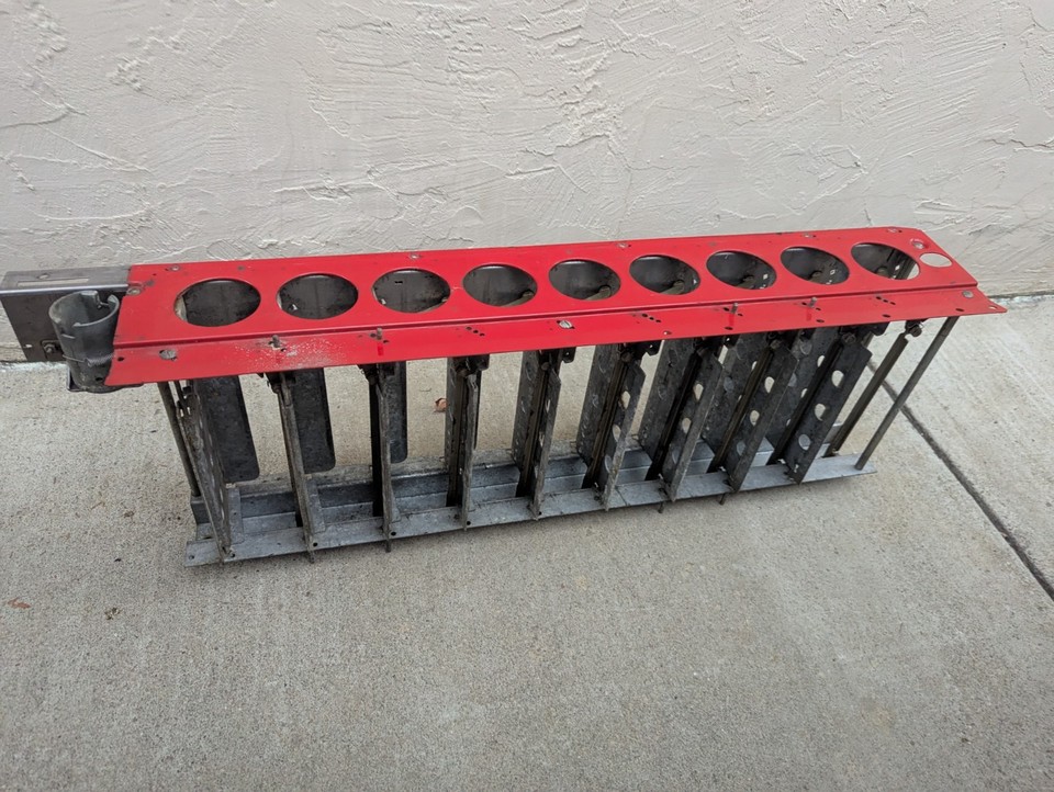 VENDO 81 VMC 81 Coke Coca Cola Pepsi 7up Dr Pepper Machine Bottle Stack ...