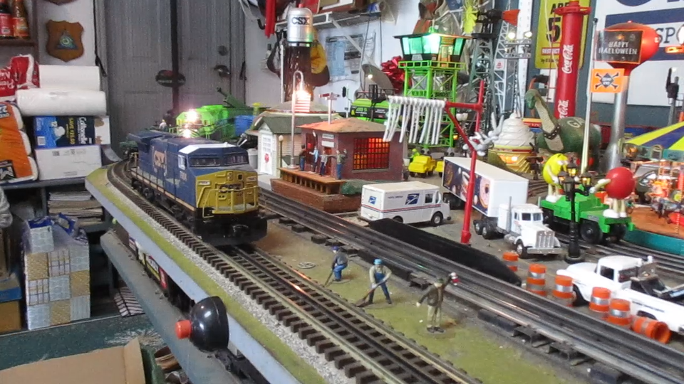 Lionel 23011 Area 51 1955 LC/BT 5.0 GP-38 Dual Motor Diesel w/Snds O ...