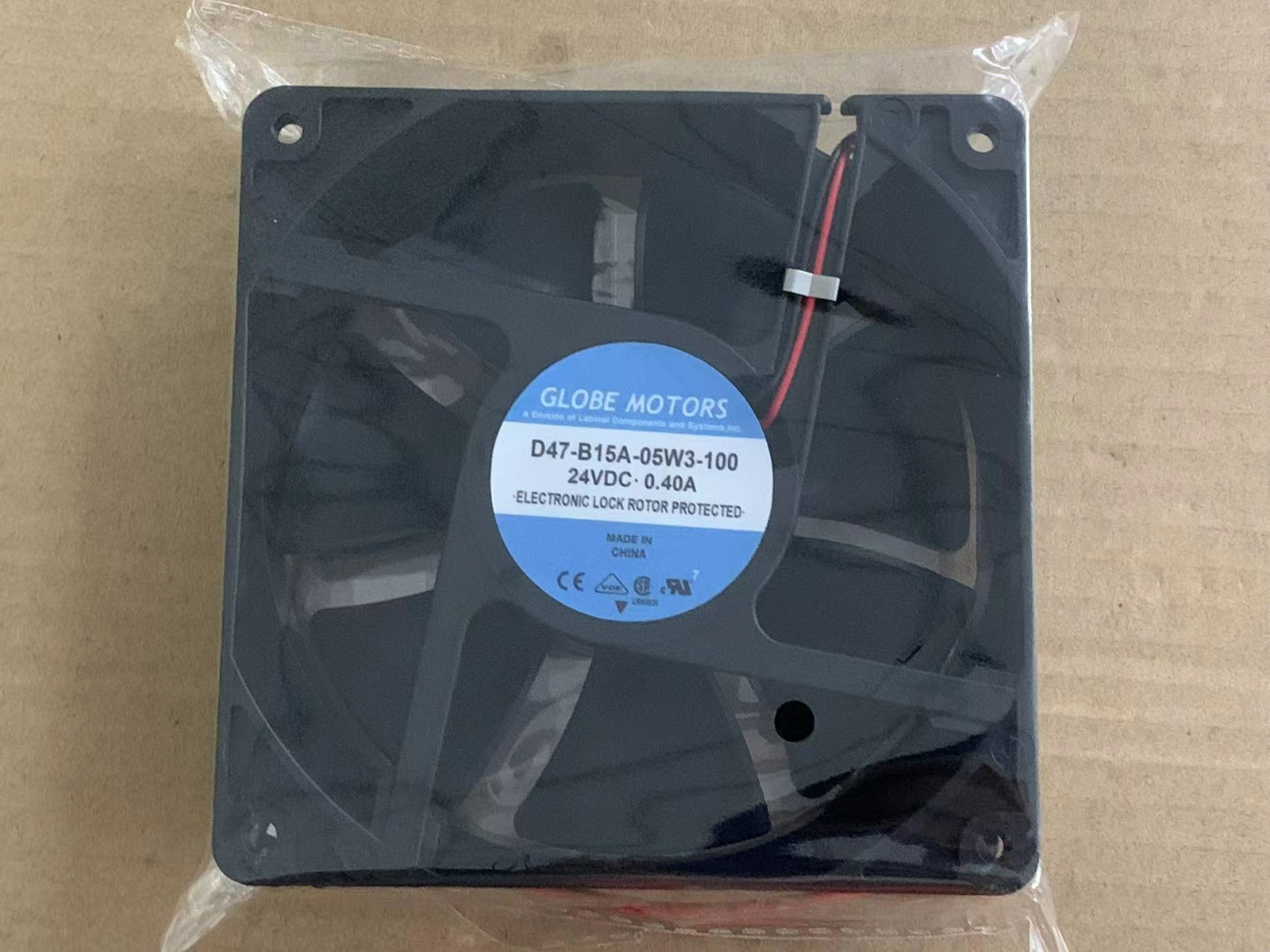 1pcs GLOBE MOTORS D47-B15A-05W3-100 24V 0.40A 12cm inverter fan | eBay