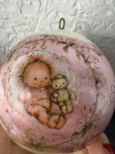 HALLMARK 1981 BABY GIRL'S FIRST CHRISTMAS SATIN BULB ORNAMENT | eBay