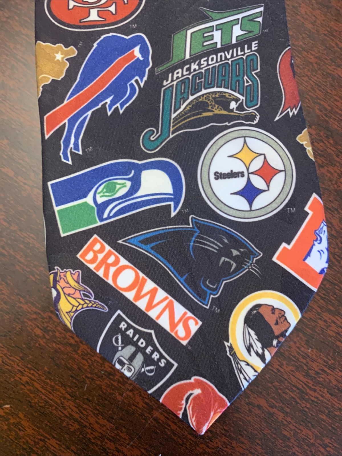 1994 Surrey Walleywear NFL Team Logos Necktie, wide, … - Gem