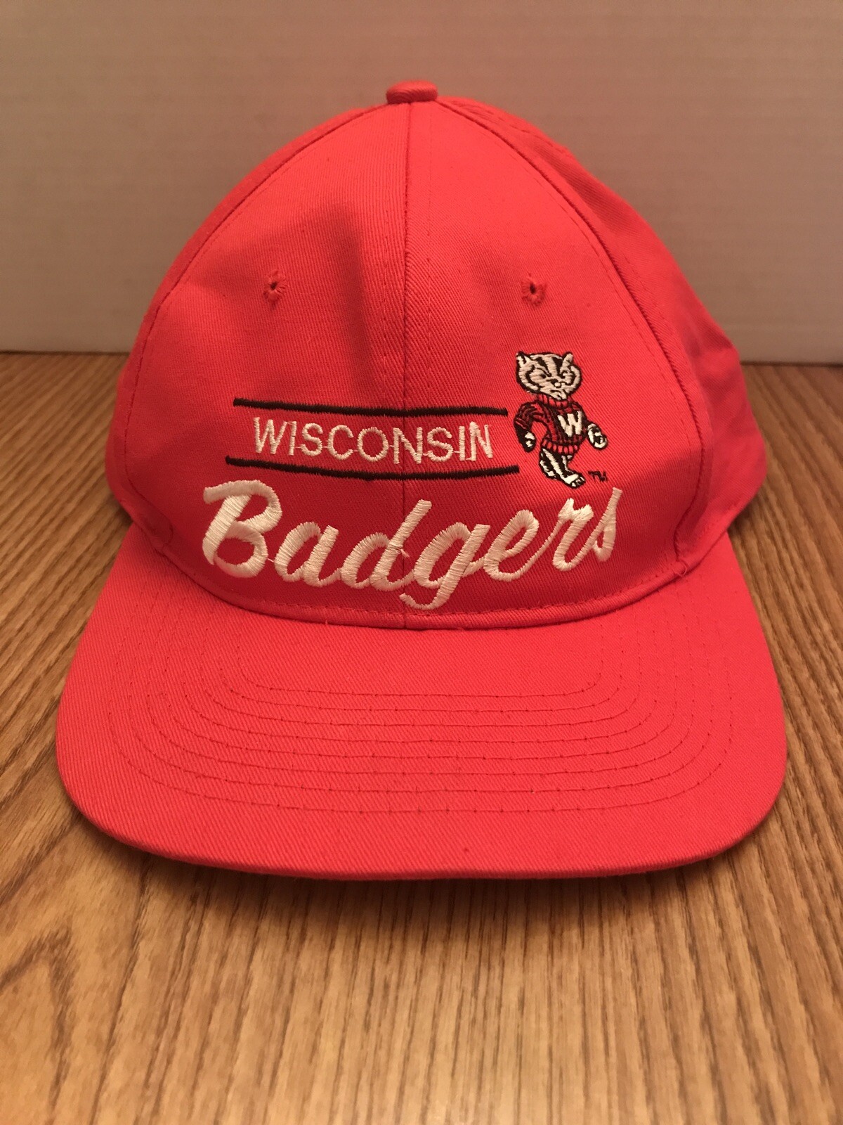 VTG Wisconsin Badgers - Annco Hat Cap - Bar Red NCAA Big 10 - Snapback ...