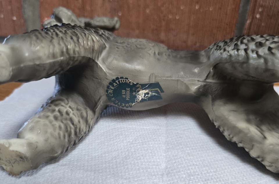 Breyer HTF Traditional GREY POODLE with 💙BLUE RIBBON STICKER💙 Extremely ...