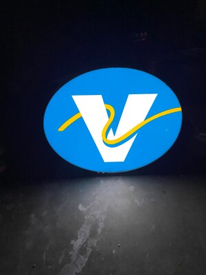 led sign Valero and gas station materials 2 flag ids, one Valero gas ...