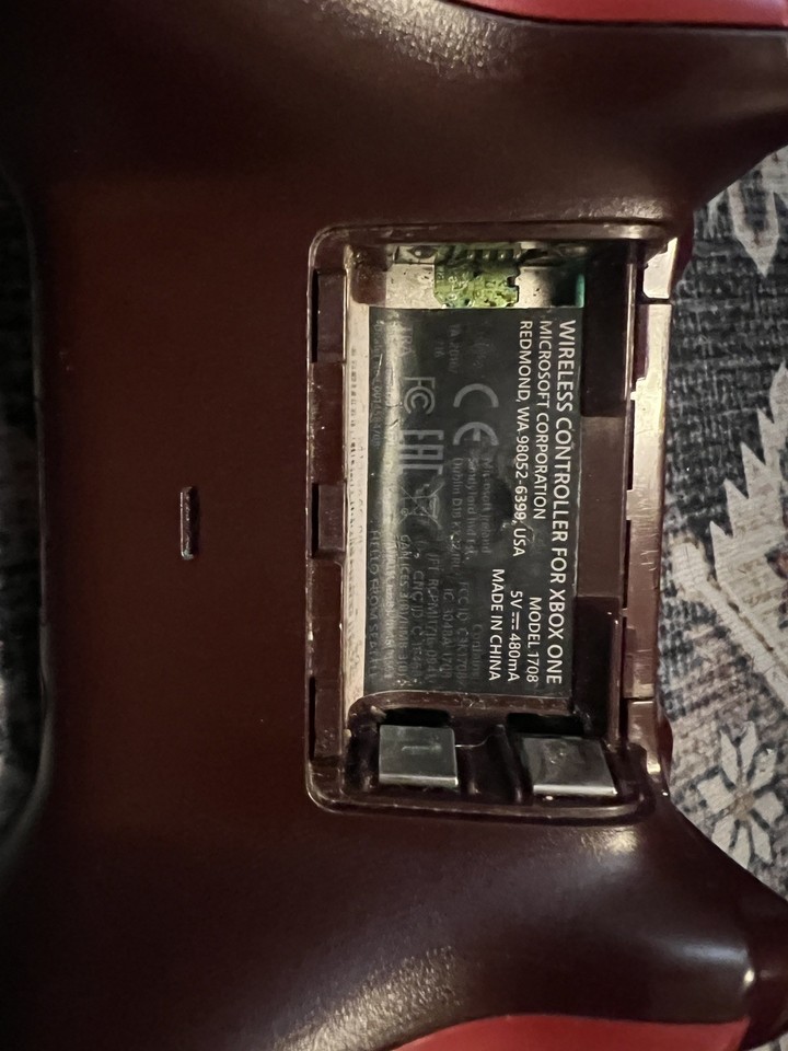 Microsoft Xbox One 2 Wireless Controller (For Parts / See Pics) Red and ...