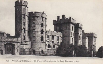 St. George's Gate & Royal Entrance, Windsor Castle, WINDSOR, Berkshire ...
