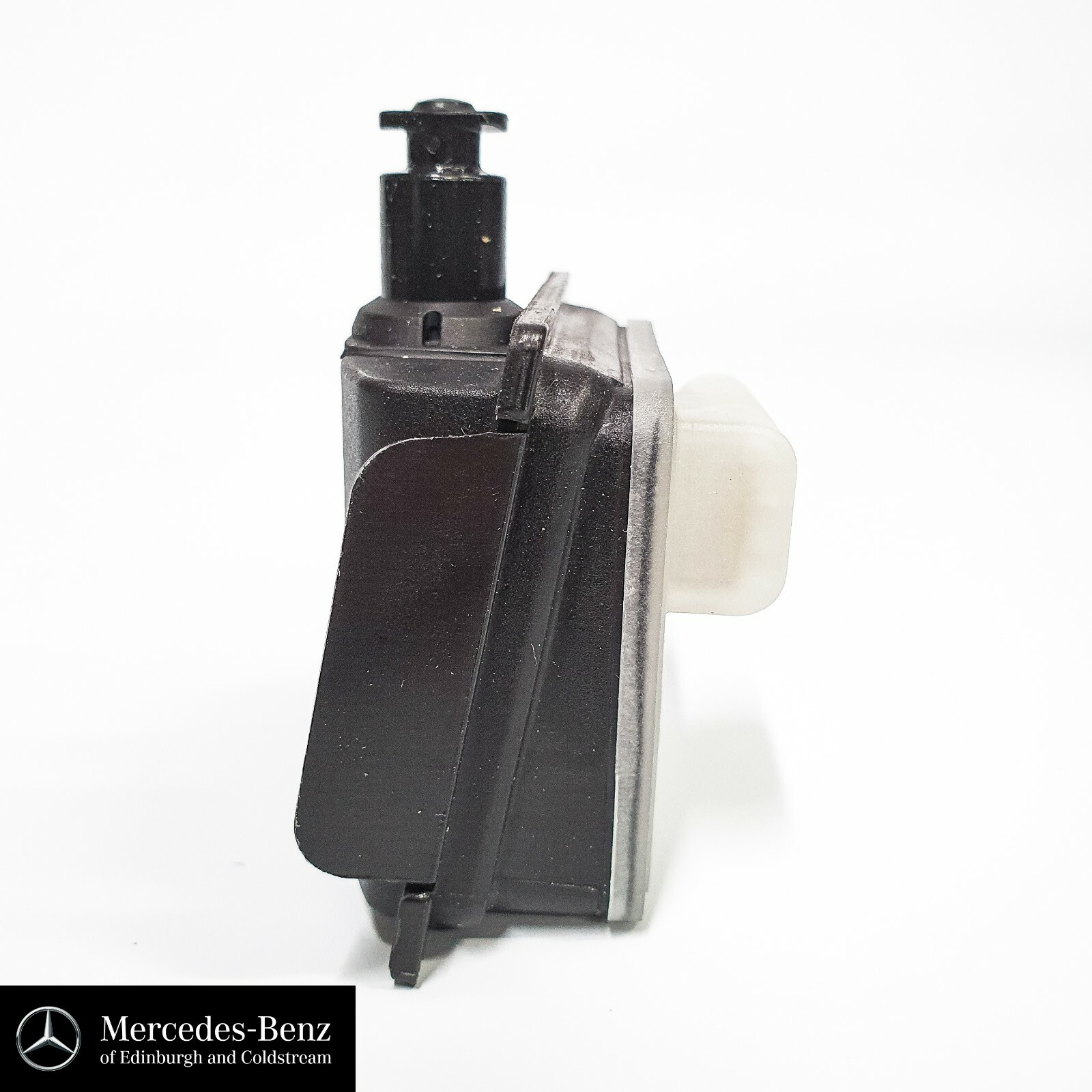 Genuine Mercedes Fuel Flap Actuator Various Models A0008206012 ...