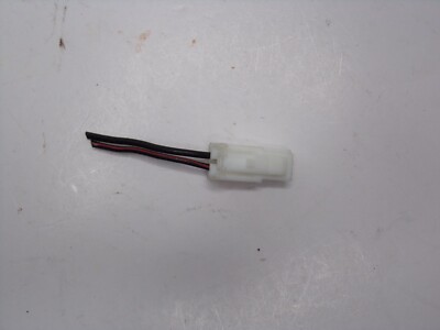 04-08 MAZDA RX-8 TAIL LIGHT LAMP LENS SMALL WHITE PLUG PIGTAIL 2 WIRE ...