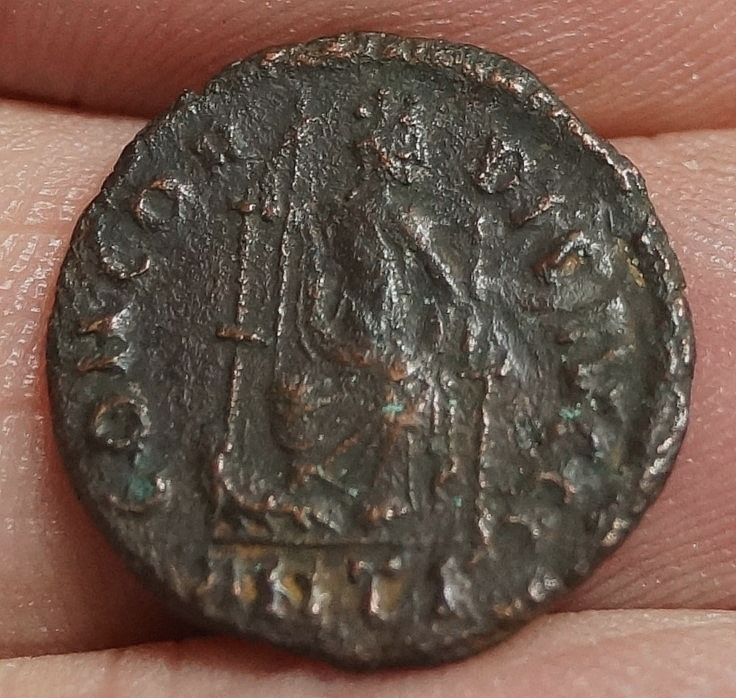 THEODOSIUS I, CONSTANTINOPOLIS, 378-383 AD, 18mm, 2.6g, Ancient Roman ...