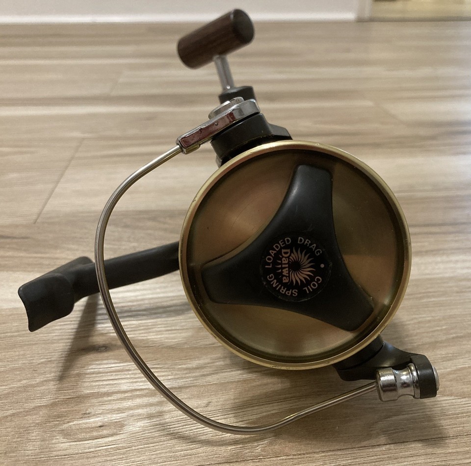 Daiwa Black Gold BG60 Spinning Fishing Saltwater reel Great Condition ...