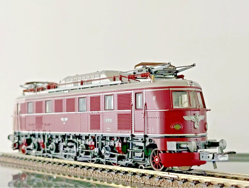 TRIX 22708 - BR E 19 - DB - H0 - 2 RAILS - DIGITAL - NEW - (AD-3769 ...