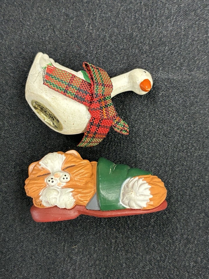 Vintage Hallmark Merry Miniatures Christmas Trinket Figurine 80s & 90s ...
