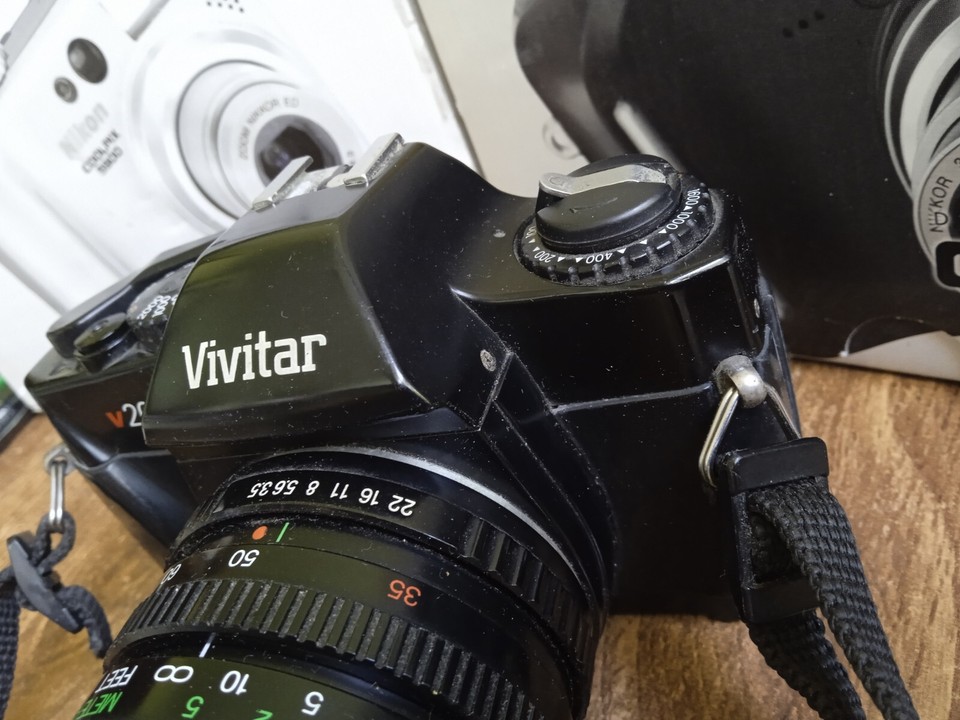 Vivitar V2000 35mm SLR Film Camera with 35 - 70mm Lens Tested E | eBay