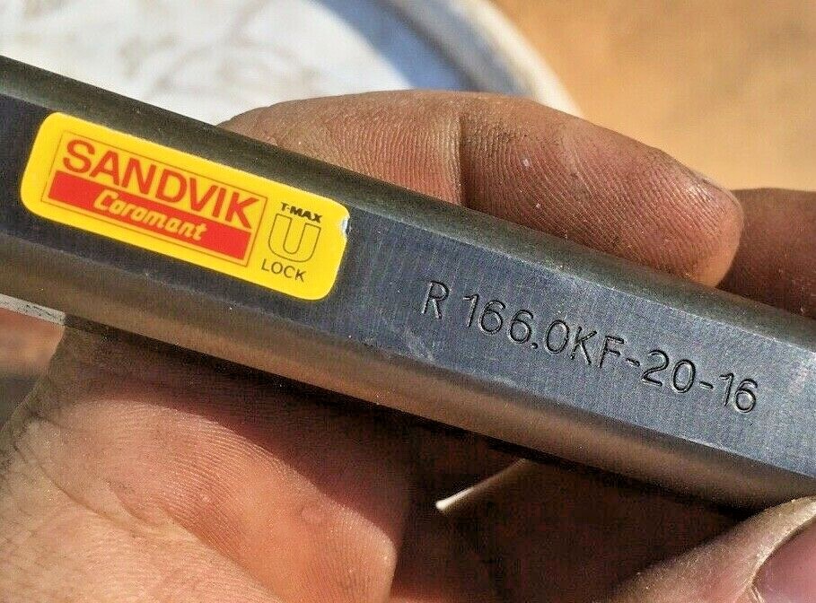 SANDVIK COROMANT R166.0kf-20-16 20mm Indexable Inside ID Threading ...