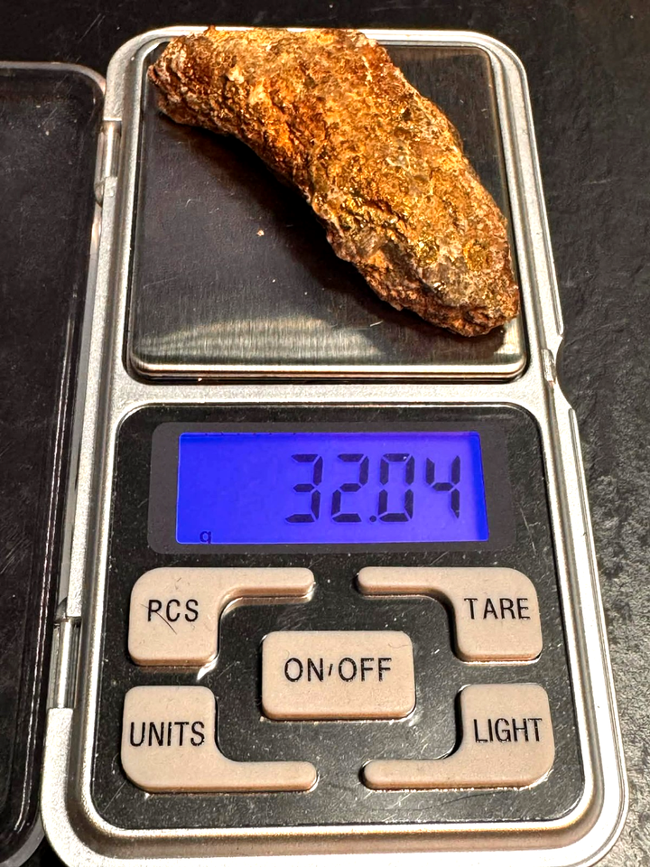 Large And Rare Gold Ore In Quartz Specimen - Museum Quality- 32.04 ...