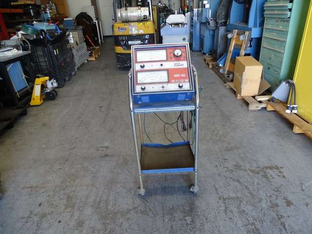 Sun VAT 40 Vat-40 Charging Testing Station With Stand and Cables. 3 Day ...