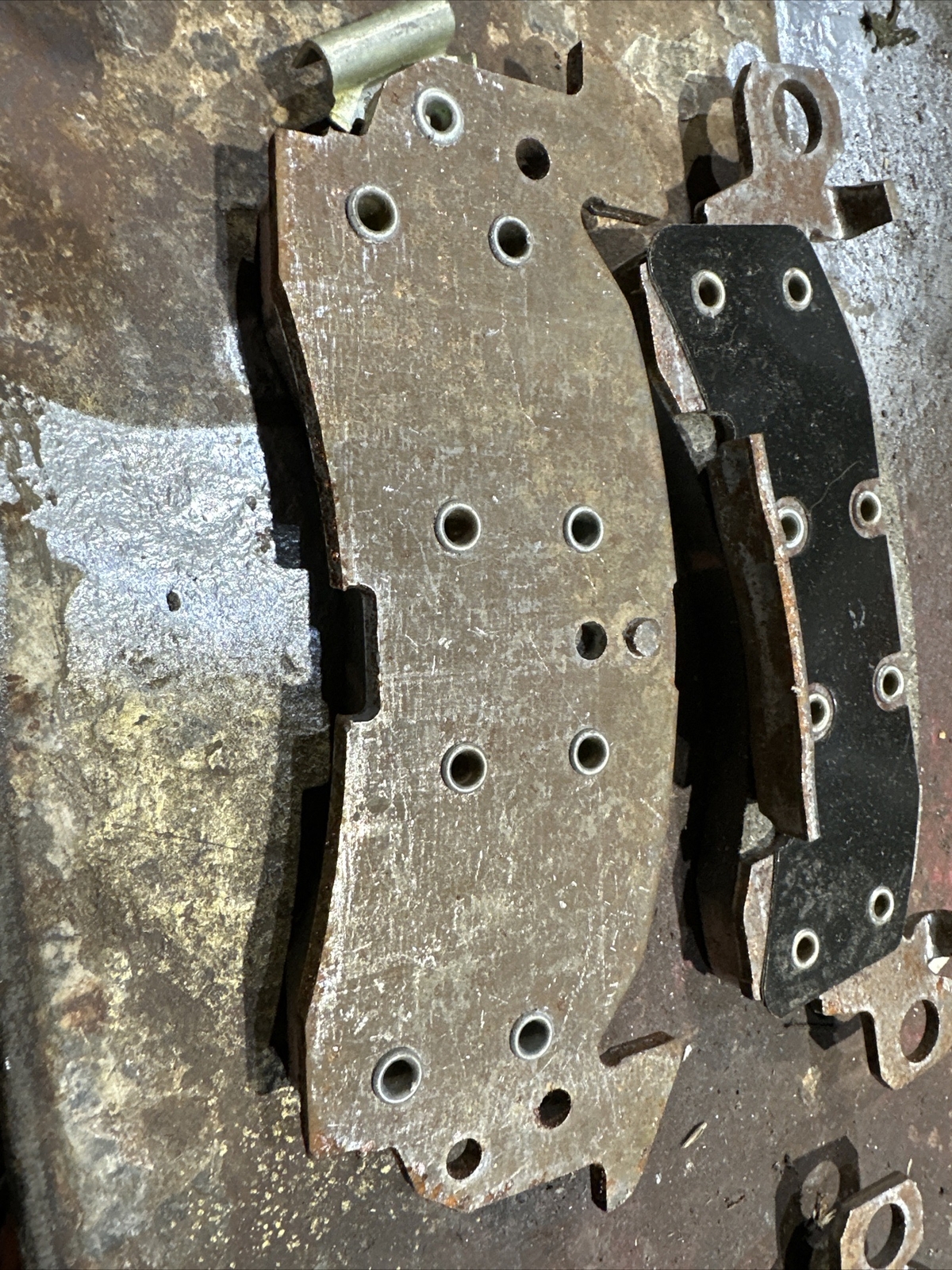 NOS GOODWRENCH GM 12300222 / 12321446 Chevrolet / GMC Brake Pads for ...