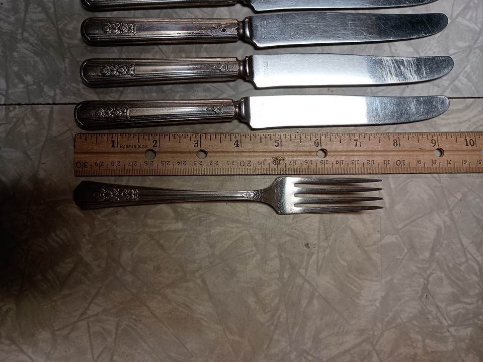 Wm A Rogers A1 Plus Oneida Ltd 1938 ROSALIE PATTERN 22 Pc Silver Plate ...